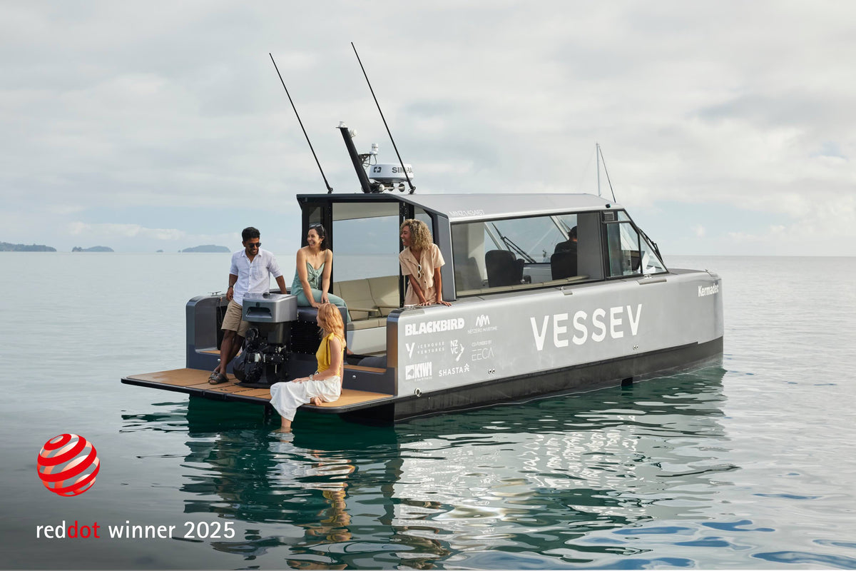 Vessev VS–9 Electric Hydrofoil Wins Prestigious Red Dot Award for ...